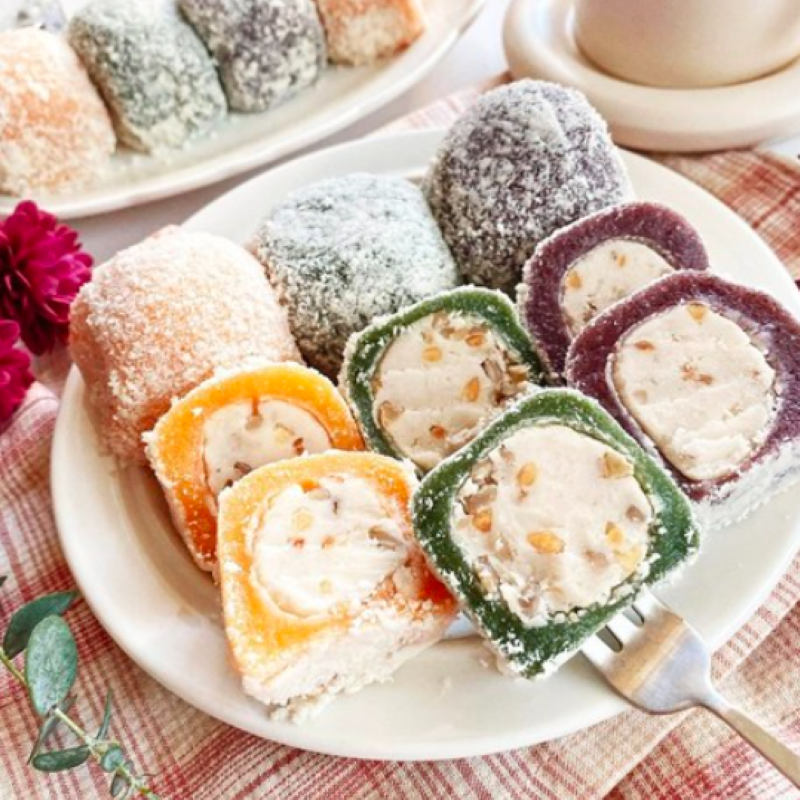 Get [Korea Direct ] A three-colored thick rice cake that does not ...