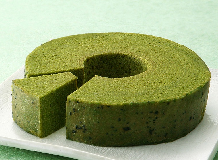 Get [Marukin] Japanese Matcha Baumkuchen 200g Delivered | Weee! Asian ...