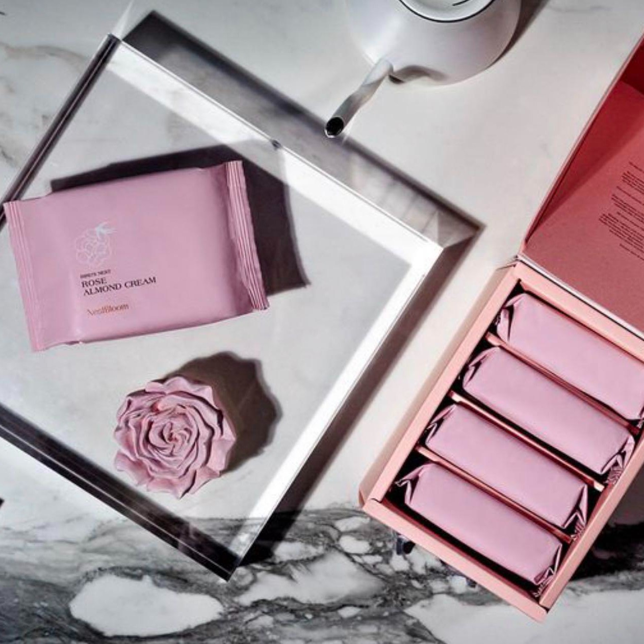 Get NestBloom Bird's Nest Soup/Dessert Rose Almond Flavor Gift Box ...