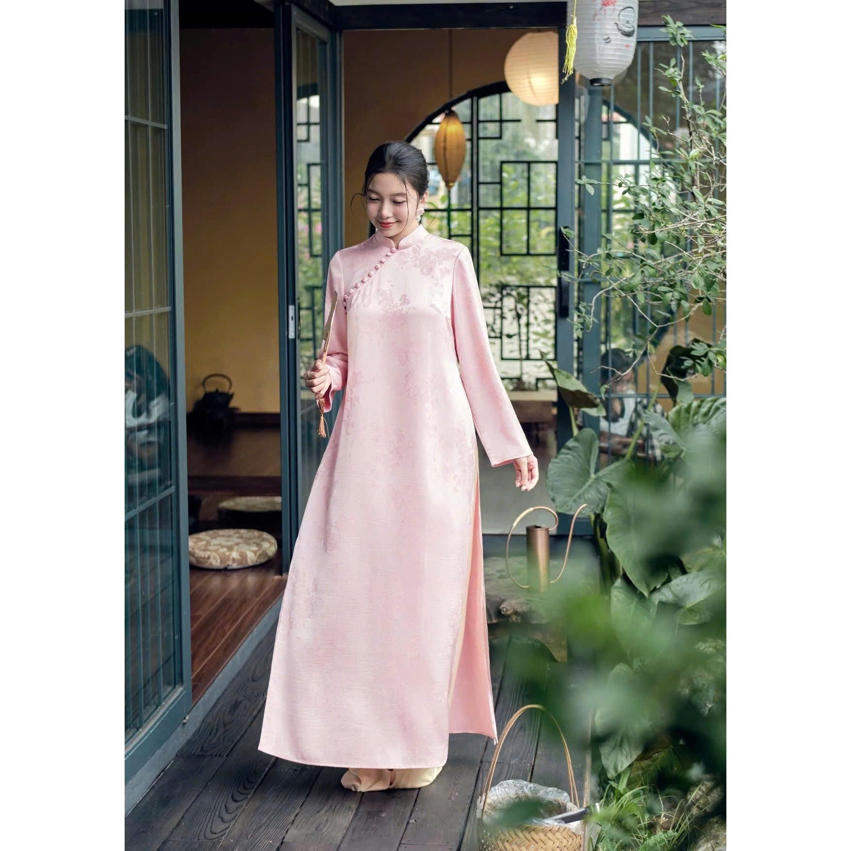 Get Cocolili Size M H506 Silk Ao Dai (With Pant) 1 each Delivered ...
