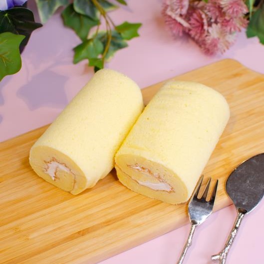 Get Swiss Cake Roll (S) Delivered | Weee! Asian Market