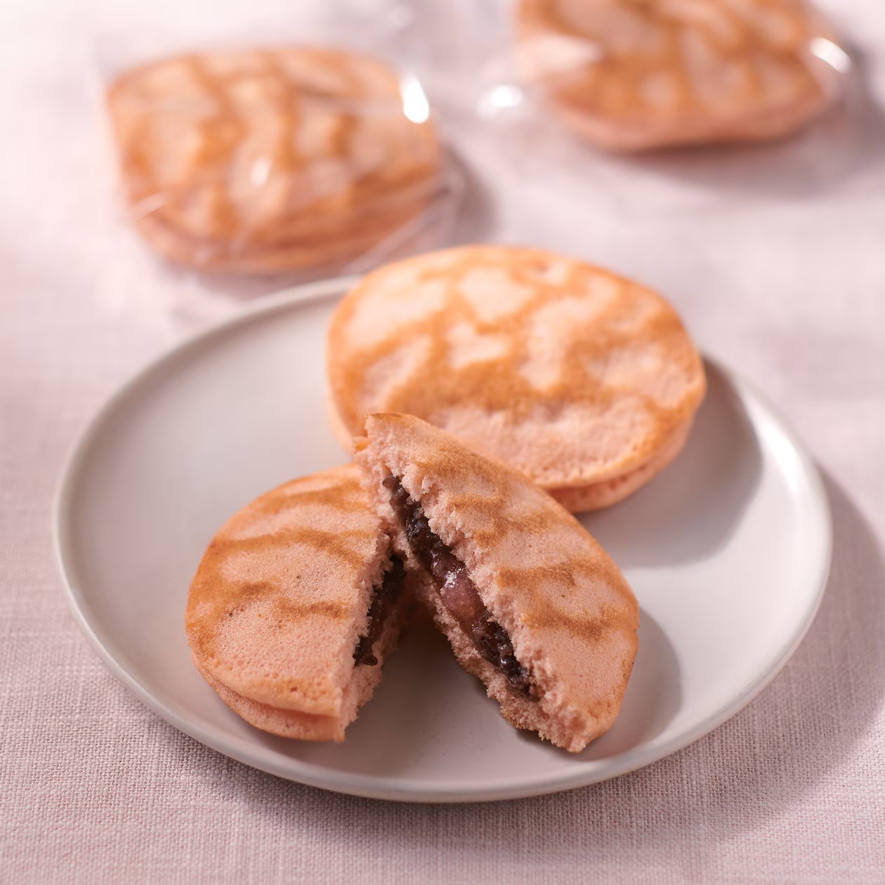 Get MUJI Taiyaki with Cherry Blossom Mochi - 4 pieces Delivered | Weee ...