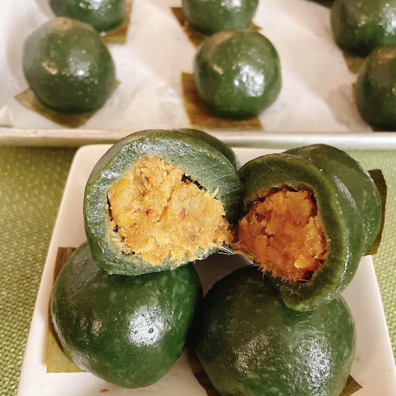 Get Green Rice Cakes w/ Egg Yolks and Pork Floss Delivered | Weee ...