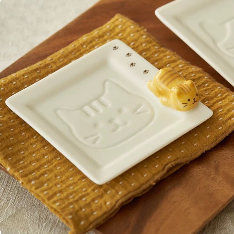 Get Japanese Cute 3D Cat Saucer Dish Sushi Dessert Plates Yellow ...