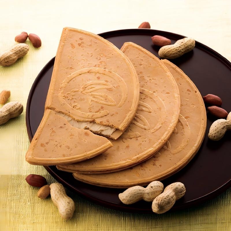 Get Japan Kamakura Half Moon Peanut Cream Waffles 5pcs Delivered | Weee ...