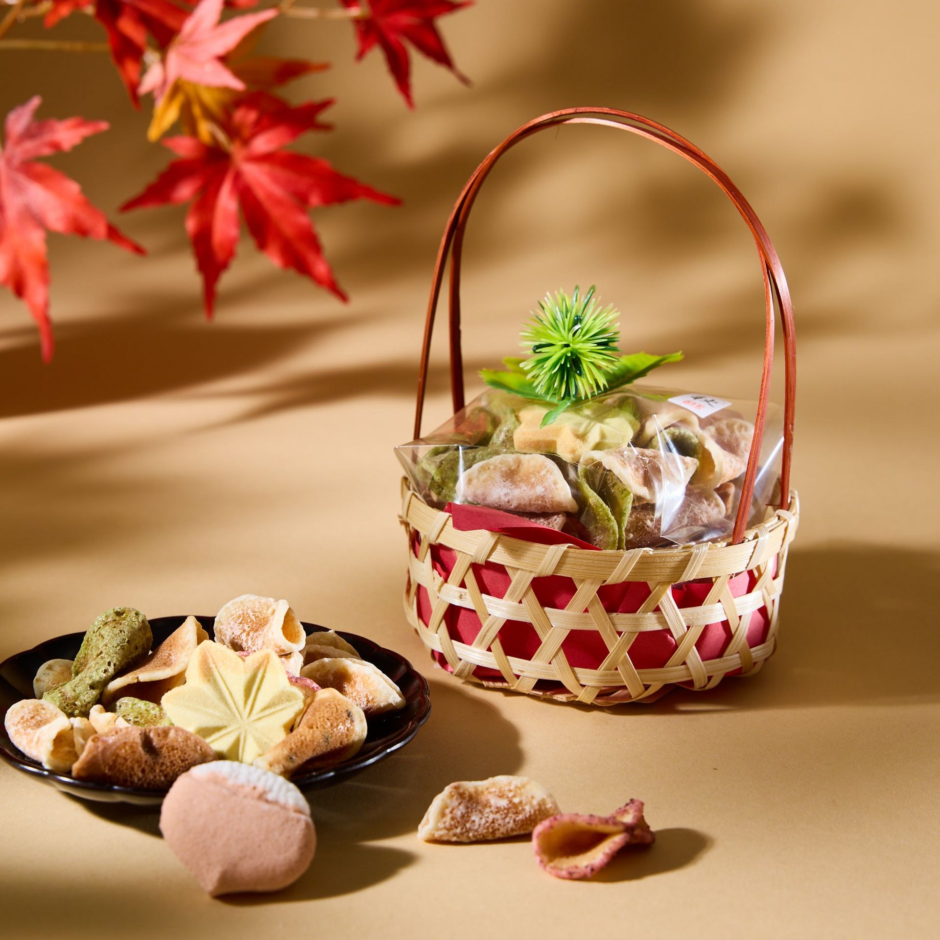 Get Autumn Japanese Confectionery Basket 75 g Delivered | Weee! Asian ...