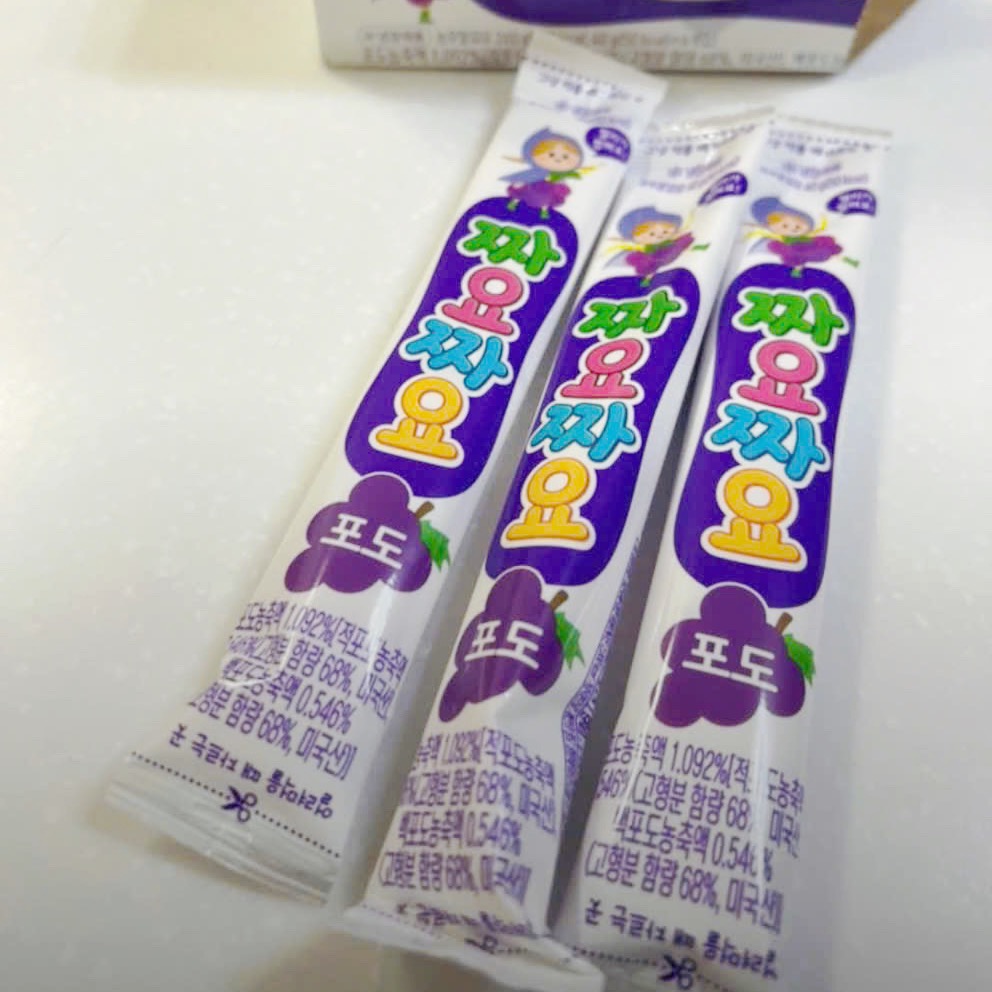 Seoul Milk Chayo Chayo Grape Yogurt 12 Sticks - Weee!