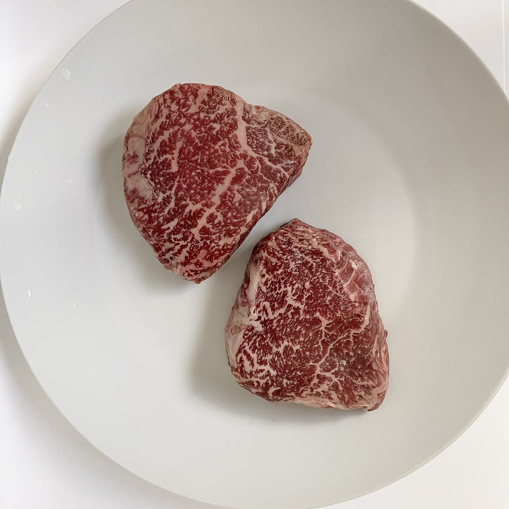 A5 Japanese Wagyu Filet Mignon Flight | Miyazakigyu - Weee!