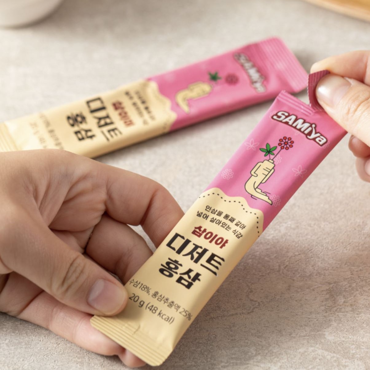 Get Korean dessert-type Ginseng Stick (20g x 10 sticks) Delivered | Weee! Asian Market