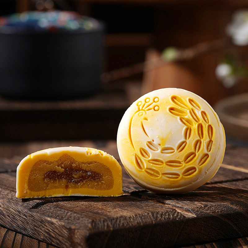 Get Mid-Autumn Festival Mooncakes [Passion Mango Soft] Delivered | Weee ...