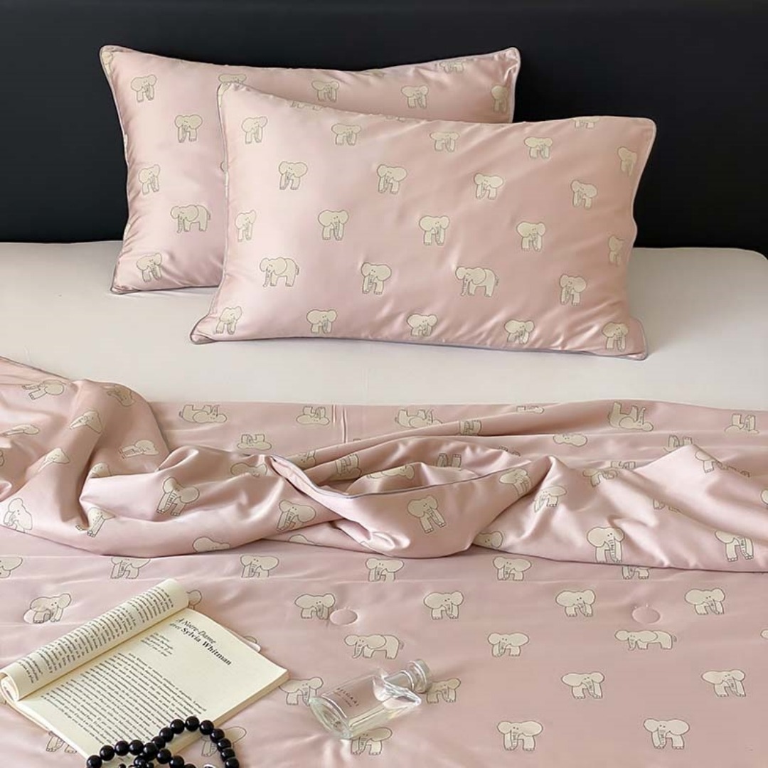Get LULLABUY Lyocell Fiber Cooling Quilt Pink Pachyderm Twin Size ...