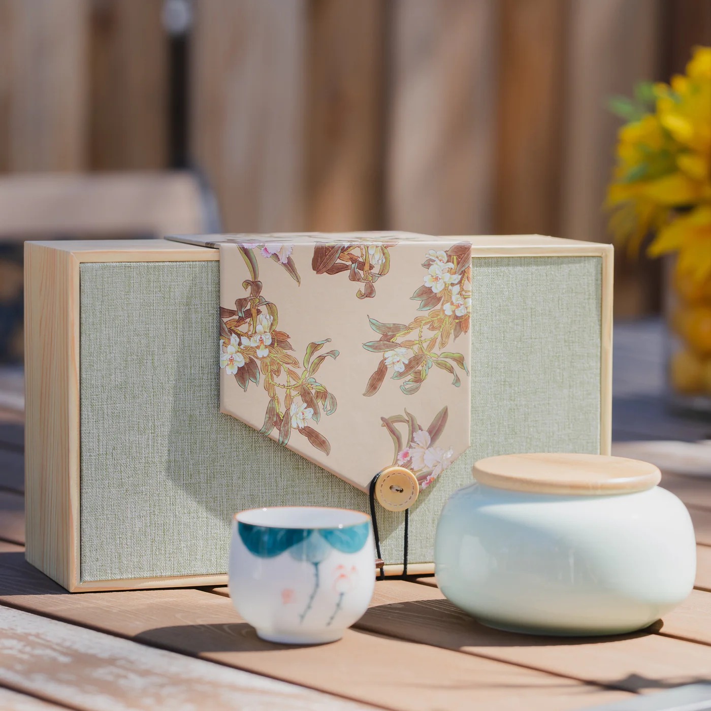 Get New Chinese Gift Tea Set: Lotus in the Moonlight Delivered | Weee ...