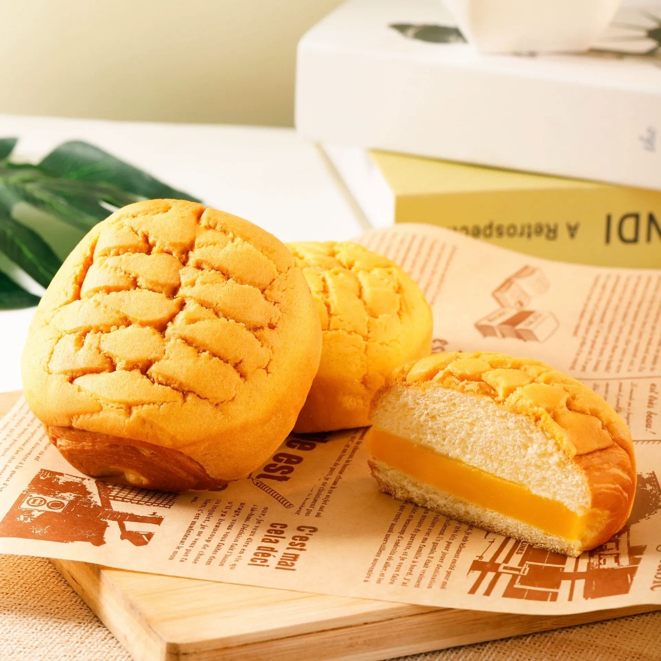 友臣 菠萝包 夹心面包芝士味90g*10枚 - Weee!