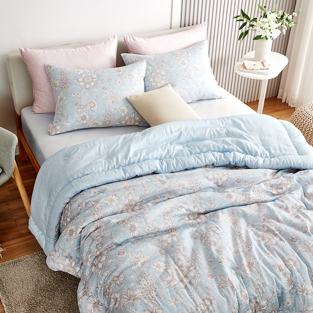 Get Premium Abigail Hanji Modal Flower Comforter Set - Blue (US Queen ...