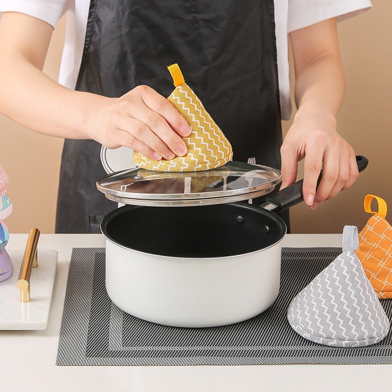 Get Cotton and Linen Triangle Heat Insulation Pot Handle Cover-Light ...