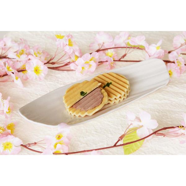 Get Kyo Fushimi Waffles Sakura flavor 1 pcs Delivered | Weee! Asian Market