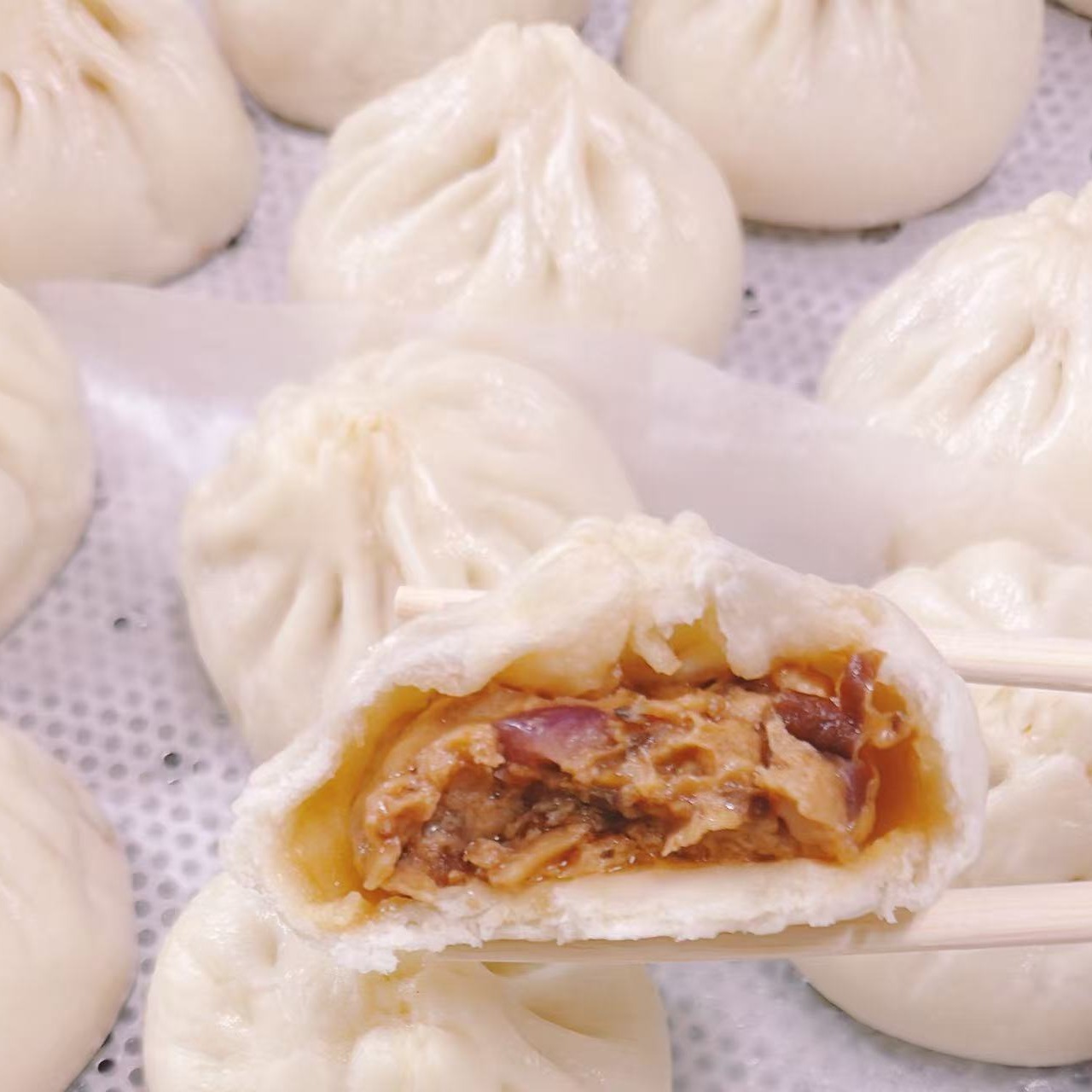 Get Hand-Made Shiitake Mushroom & Chicken Bao Delivered | Weee! Asian ...