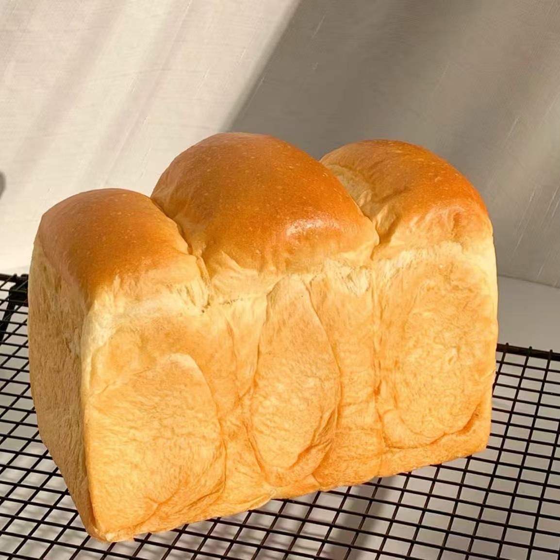 Get Fresh Milk Toast 450 g Delivered | Weee! Asian Market