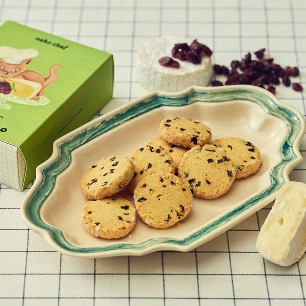 Get Neko Chef - Camembert & Raisin 5piece Delivered | Weee! Asian Market