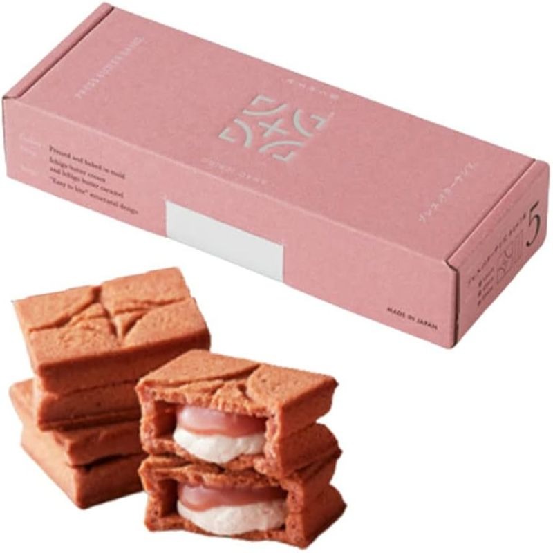 Get press butter sand Strawberry Cream Sandwich Cookies 5 pieces ...
