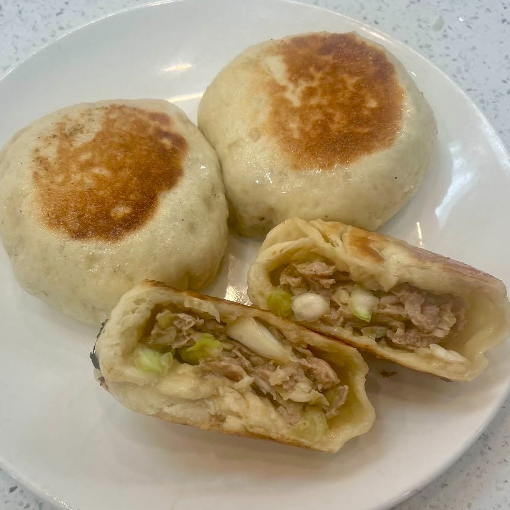 Get Pan-Fried Bun with Cabbage and Pork 4cts Delivered | Weee! Asian Market