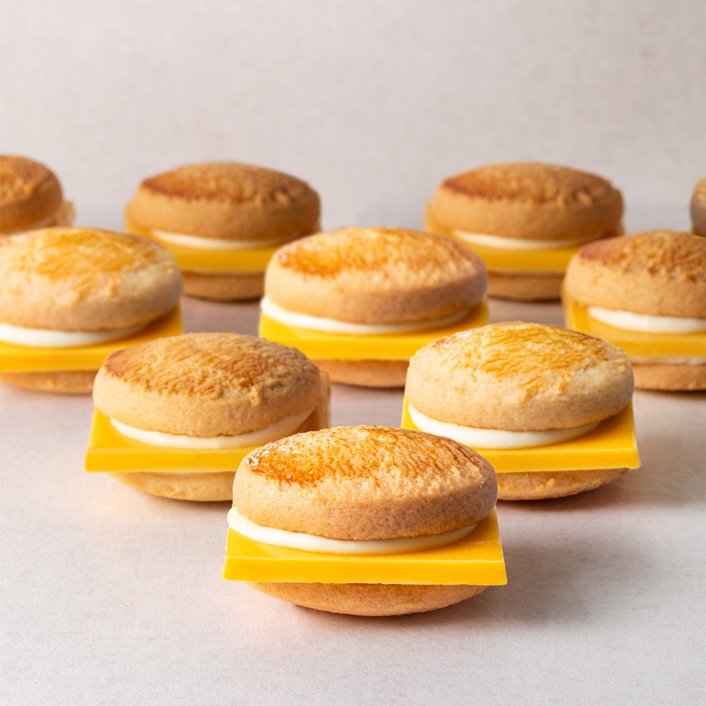 Get CAPTAIN SWEETS BURGER CHEESE CHOCOLATE BURGER Delivered | Weee ...