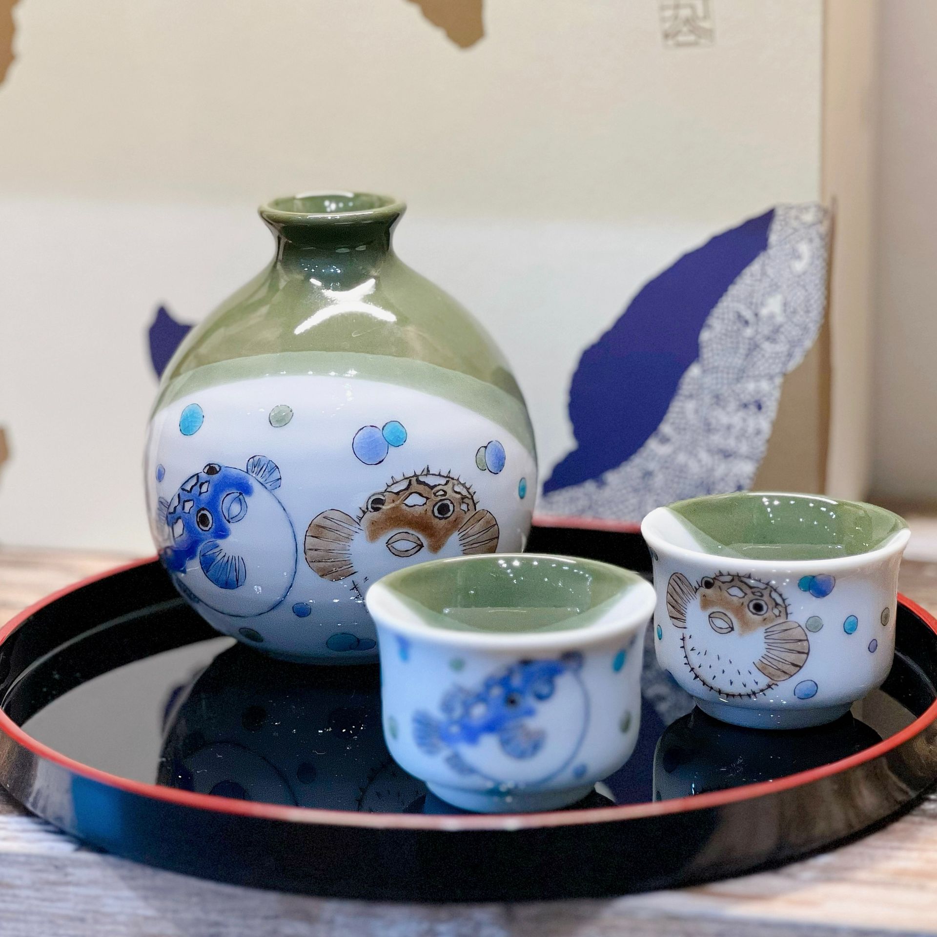 Get Kutani ware Puffer Fish Sake set (Gift Box) Delivered | Weee! Asian ...