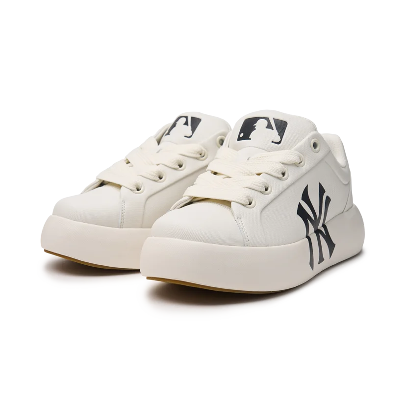 Get Korea Direct - MLB Korea Unisex Chunky Classic Base NY Yankees Ivory M 6, W 7 (240 ...