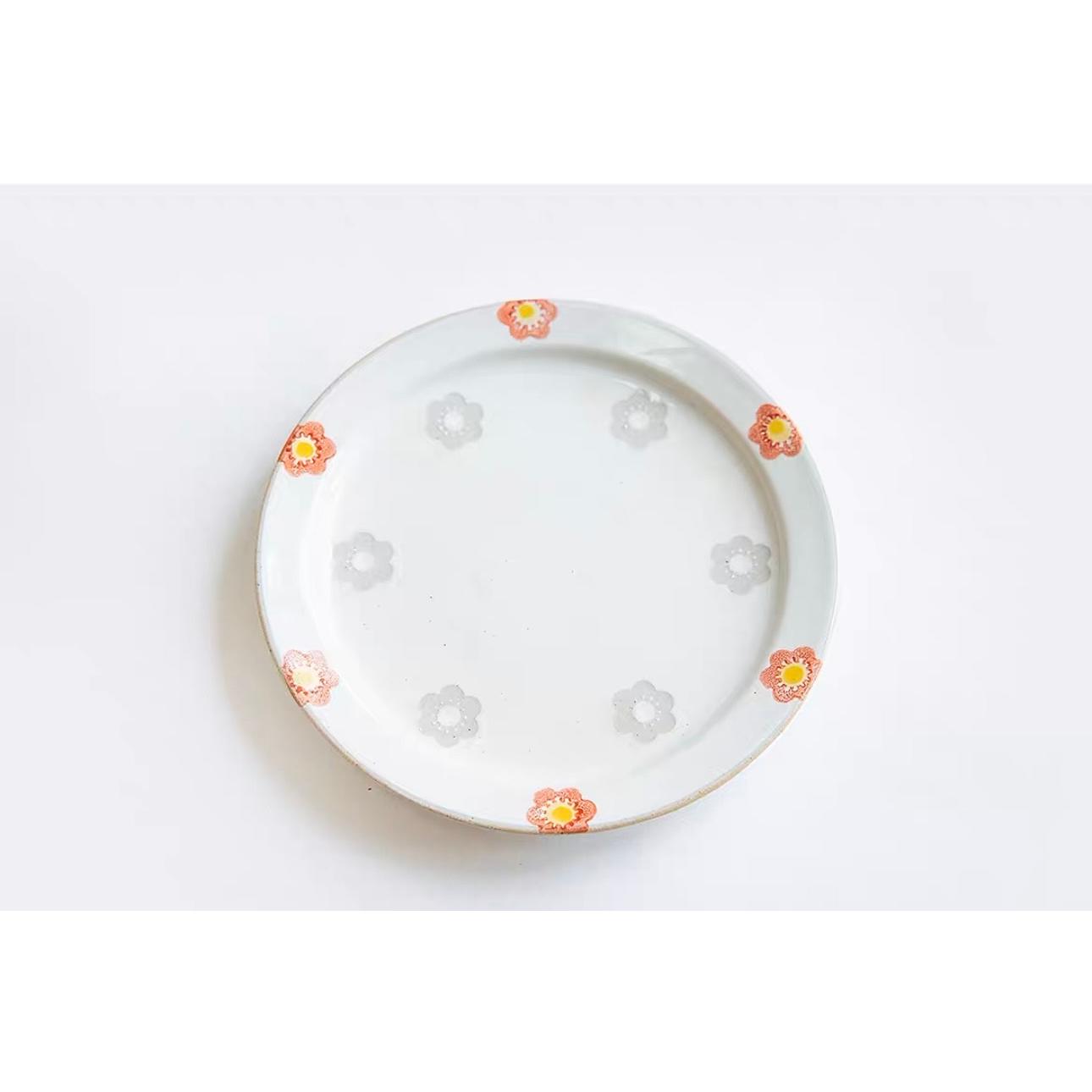 Get Japan Hasami Ware Handmade Flower Red Flower Round Plate Delivered ...