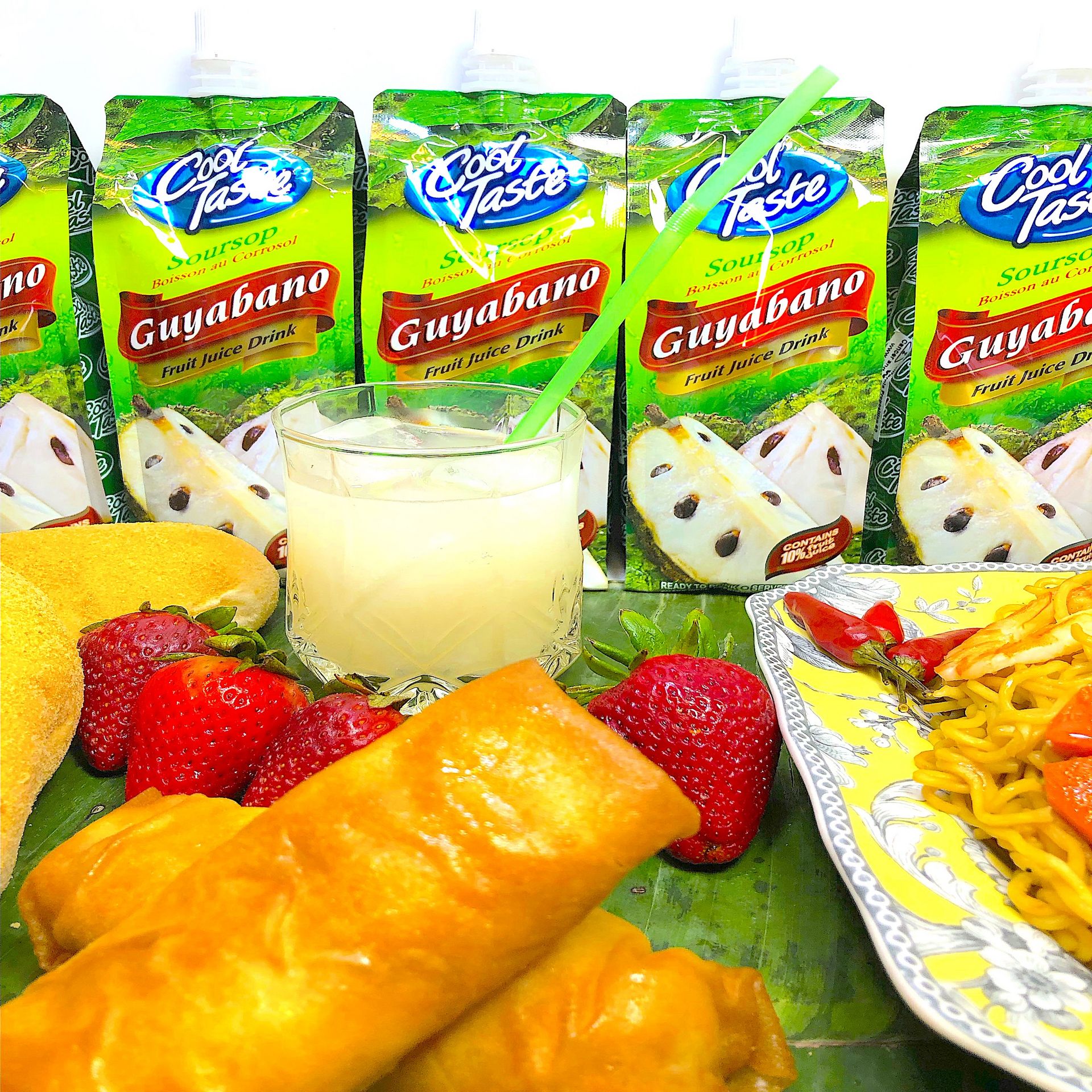 GUYABANO JUICE DRINK - Weee!