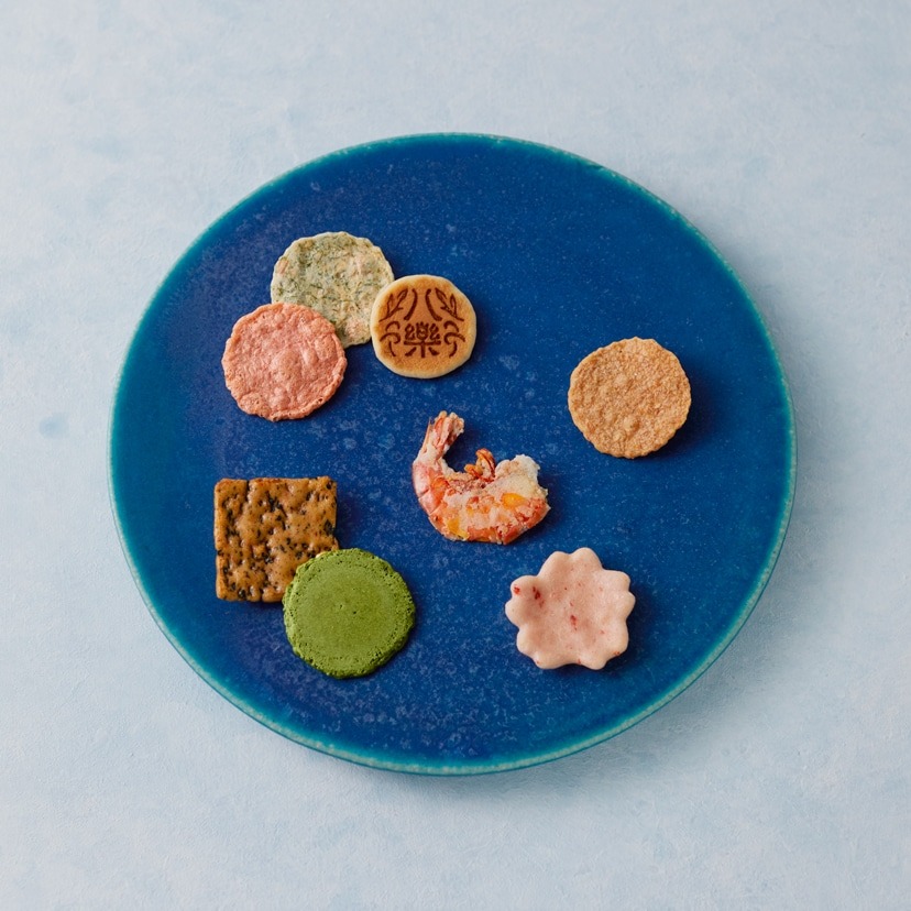 Get Sakakado Sohonpo Yale Snacks Shrimp Chips Various Flavors Box Pack ...