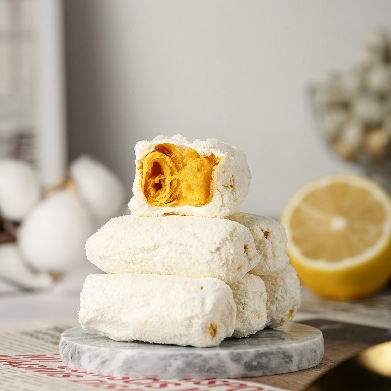 Original Milky Salted Egg Yolk Souffles 160g/pack - Weee!