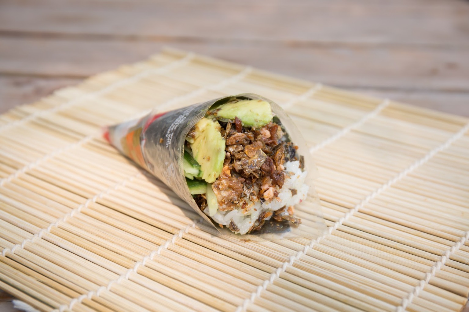 Truffle Salmon Skin Hand Roll - Weee!