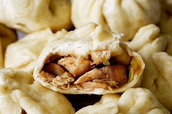 Tropics Chicken Siopao, Frozen - Weee!