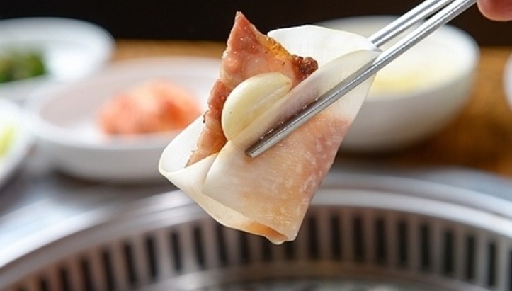 HANSANG Pickled Radish Wrapper for Korean BBQ - Weee!