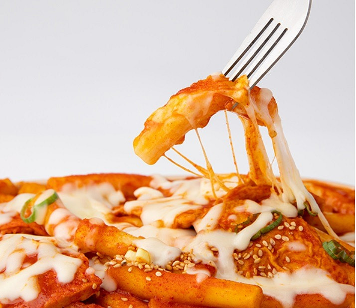 Dongwon Cheese Topokki Rice Cake - Weee!