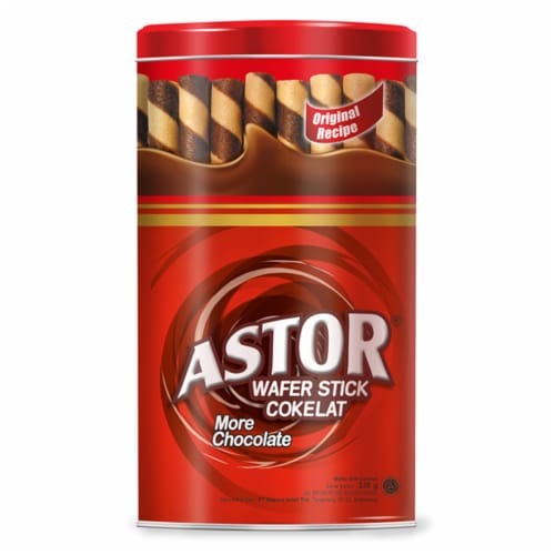 Astor Chocolate Wafer Stick Tin - Weee!