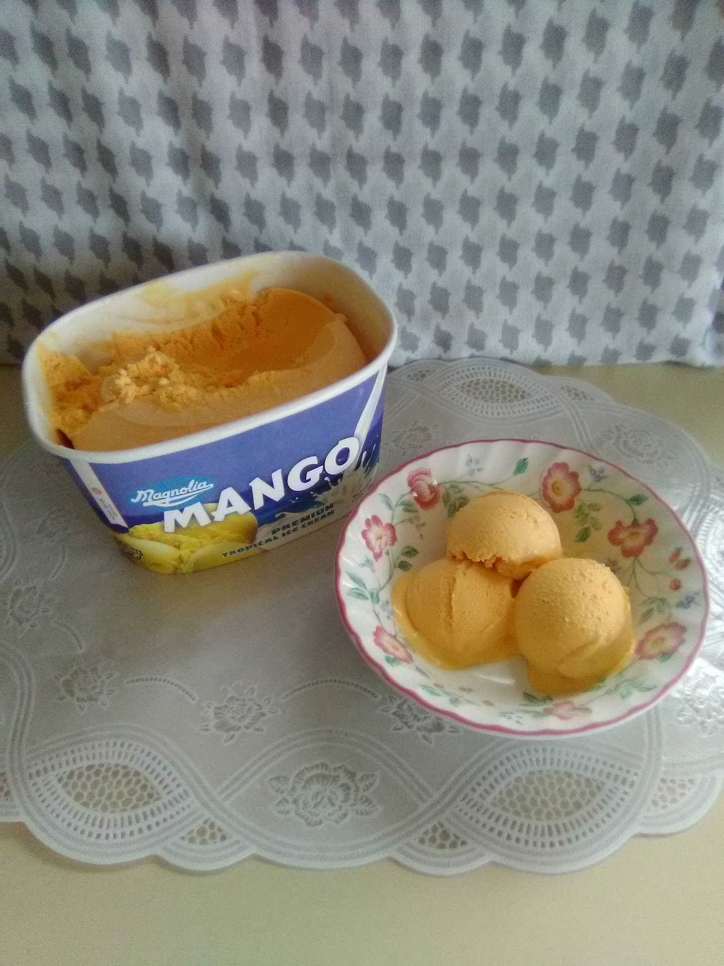 Buy Filipino Ice Cream near me with free delivery