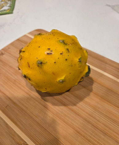Buy Yellow Dragonfruit near me with free delivery