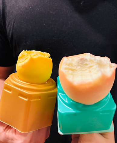 Buy Hong Qi Ice Cream White Peach near me with free delivery