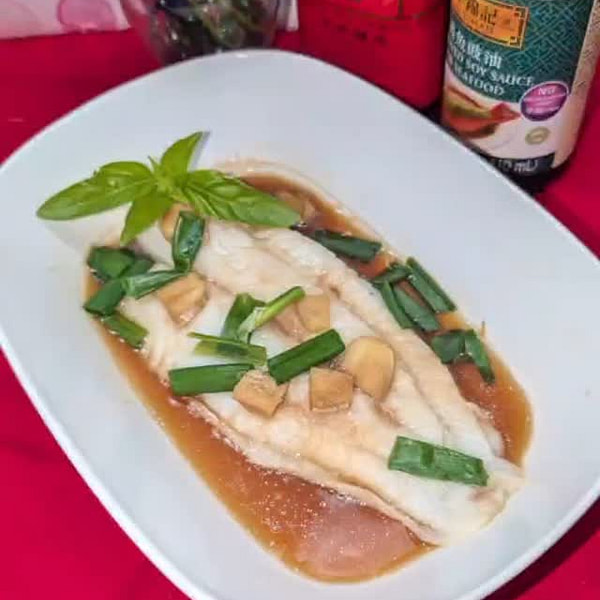 Steamed Fish Fillet with Seasoned Soy Sauce