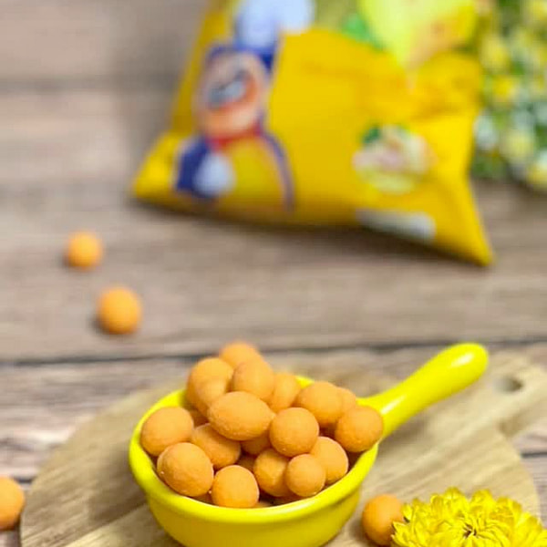 Tan Tan Peanut with Cheese Flavour