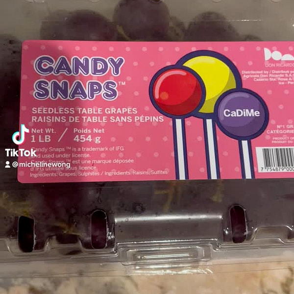 Candy Snaps Grapes