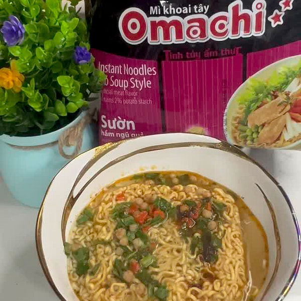 Omachi Instant Noodles Rib Soup Style