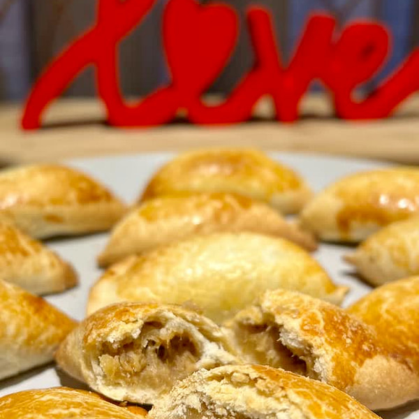 Goldilocks chicken empanadas